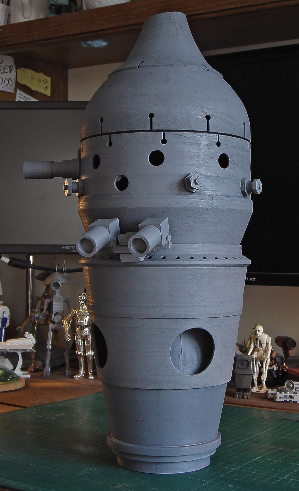 Nurse-Assassin Droid Inspired Head Display and Thermal Detonator ...